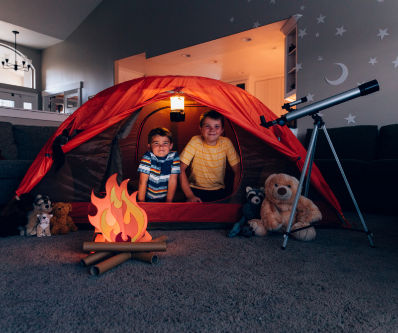 10 Cozy Winter Activities for Toddlers | Indoor Winter Fun